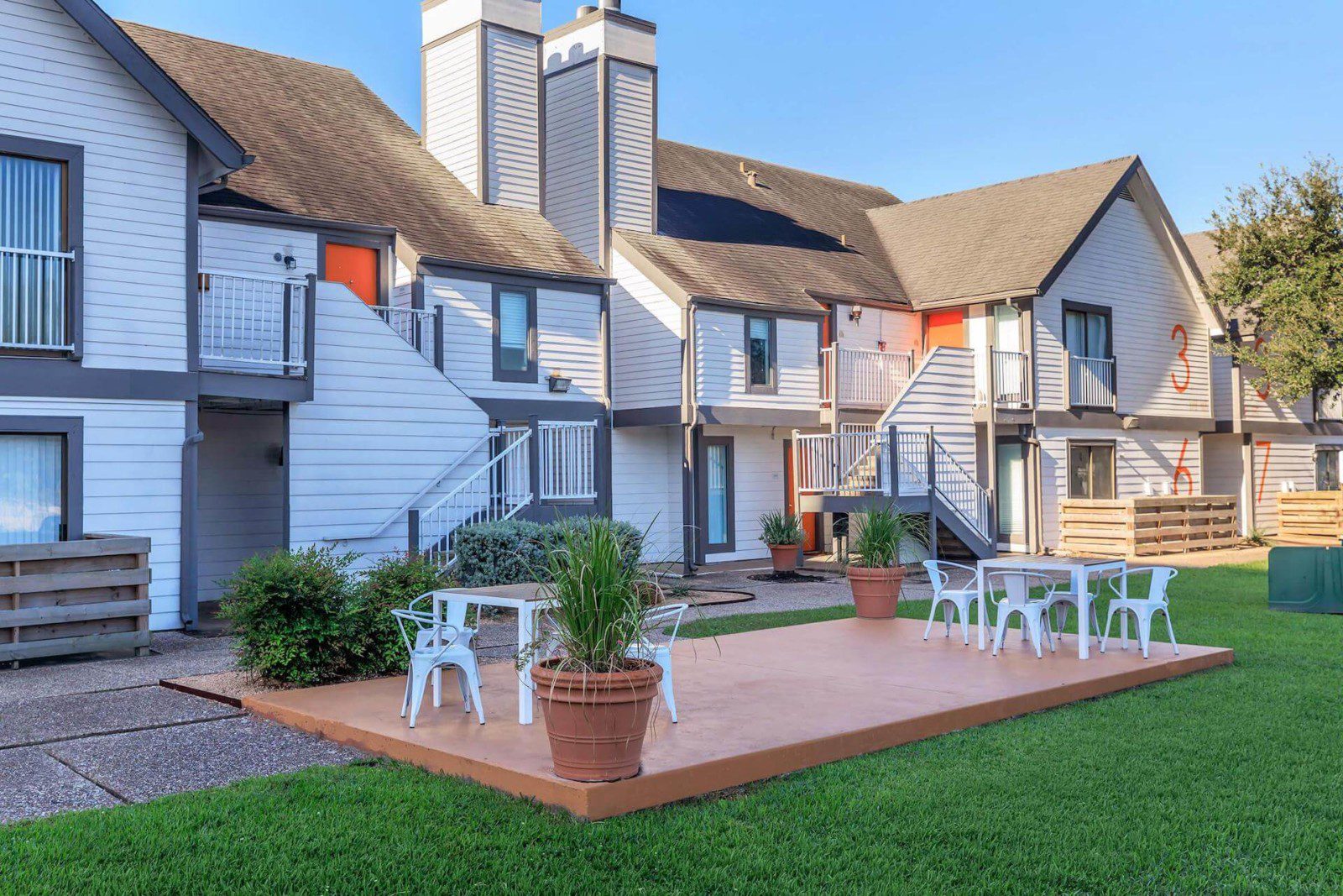 Furnished Apartments, Flexible Lease Terms